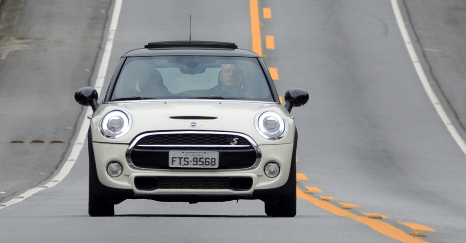 Mini Cooper vira fantasmas do Pac-Man no filme "Pixels"; assista - 28 ...