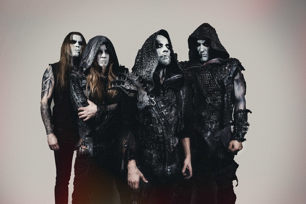 Fotos: Veja fotos da polêmica banda Behemoth - 28/10/2014 - UOL ...