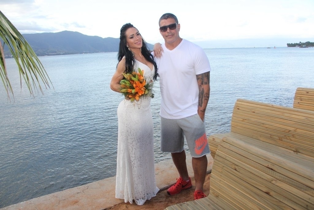 Fotos: Confira fotos da musa fitness Fabiana Frota, mulher de Alexandre ...