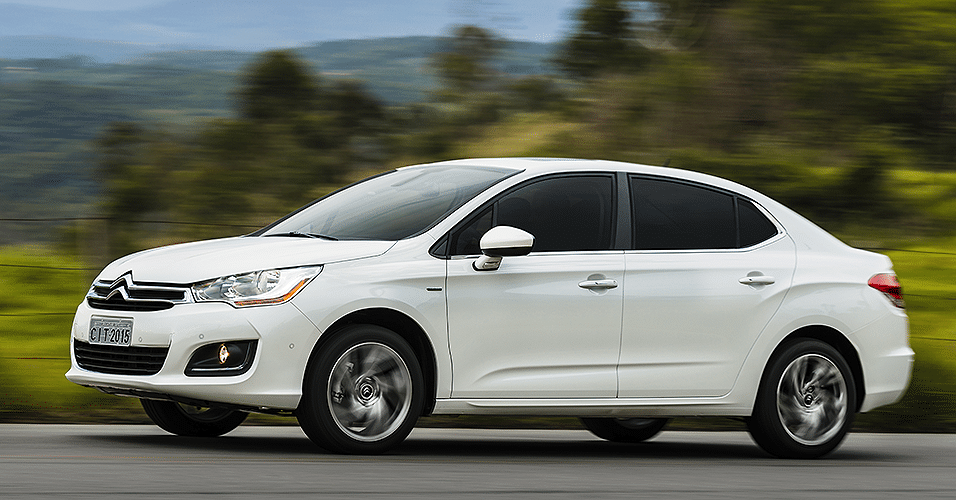 Fotos: Citroën C4 lounge é 1º sedã médio com motor turboflex - 08/12 ...