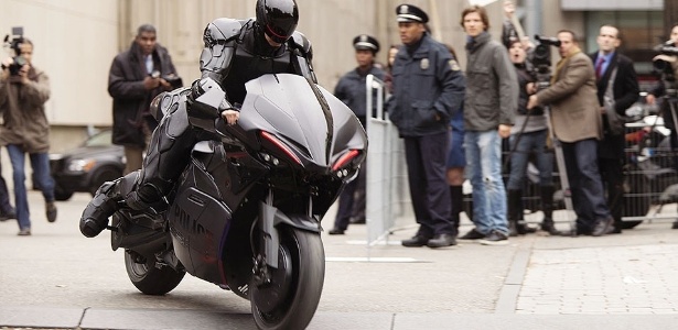 Conheça oito super-heróis que usam motocicletas para combater o crime ...