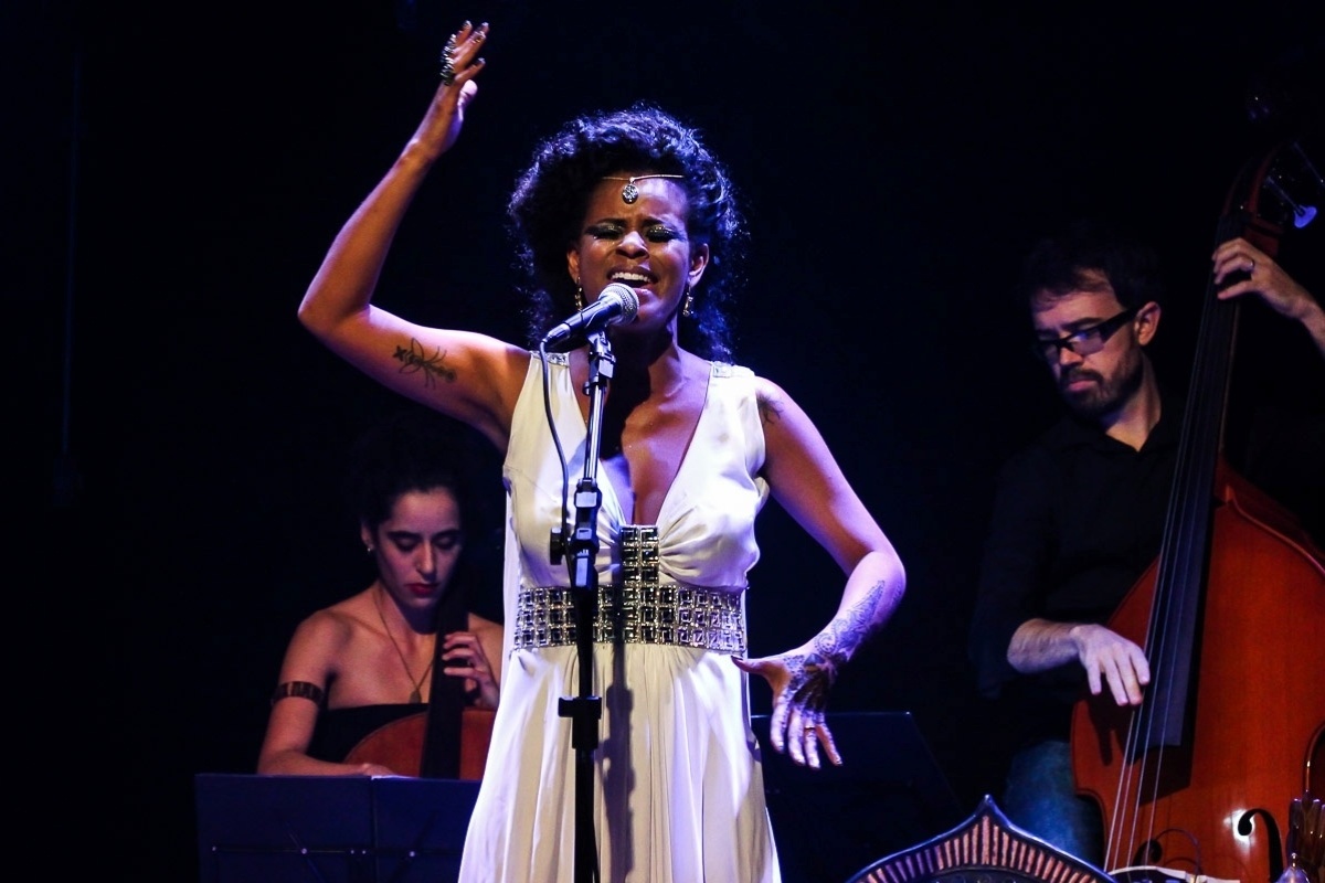 Fotos: Ex-Rouge Aline Wirley (São Paulo - Dezembro/2014) - 10/12/2014 ...