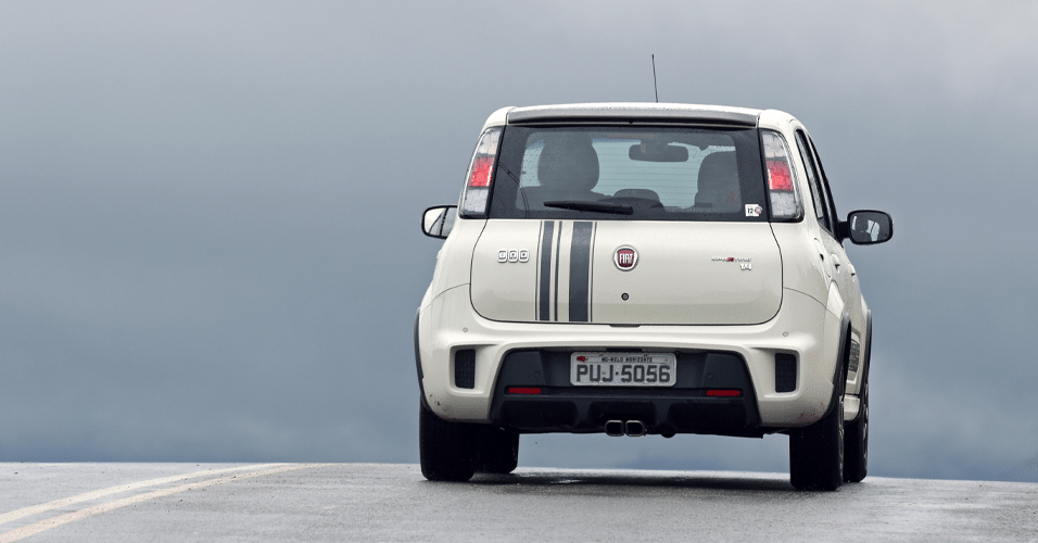 No Fiat Uno Sporting, R$ 47.730, esportividade é efeito especial - 22 ...