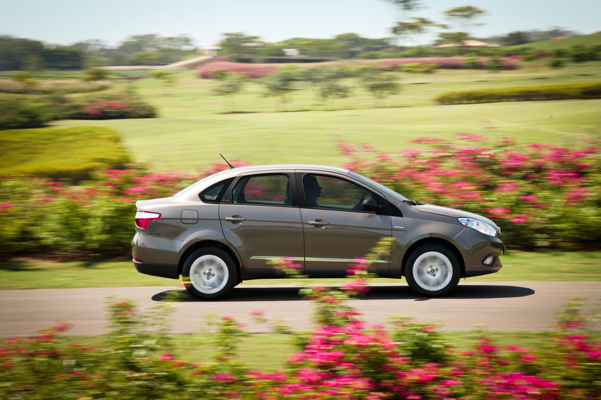 Fotos: Os 15 carros mais vendidos do Brasil em abril de 2016 - 02/05 ...