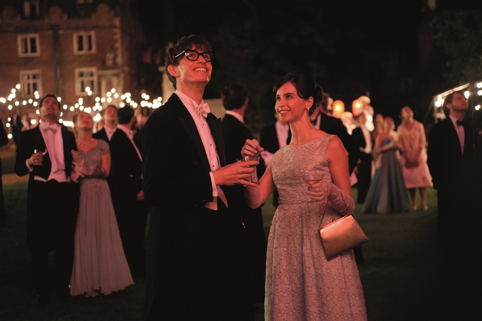 Não é bem assim: "A Teoria de Tudo" e as lendas sobre Stephen Hawking ...