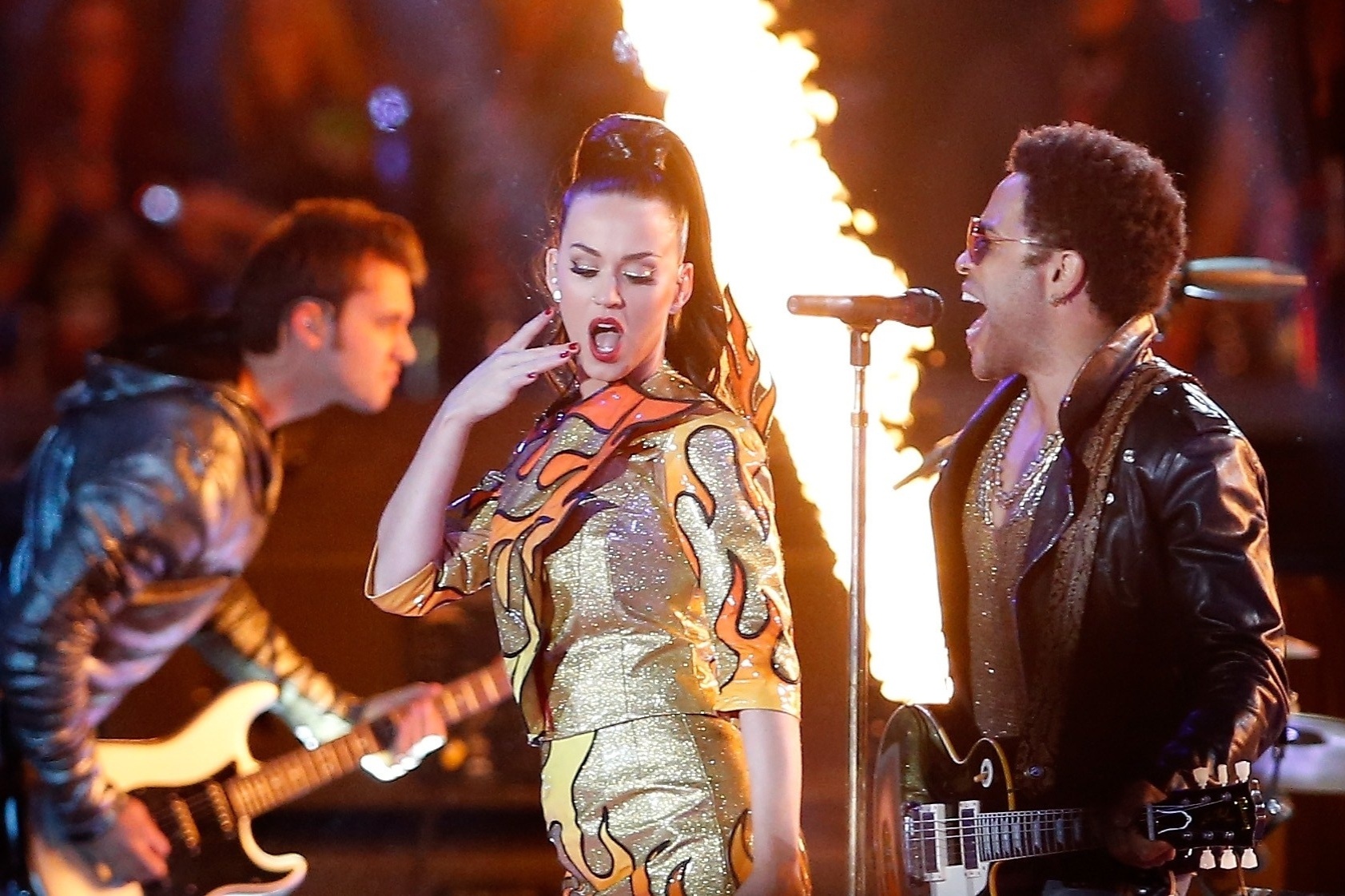 Fotos: Veja imagens de Katy Perry em seu show no Super Bowl 49 - 02/02 ...