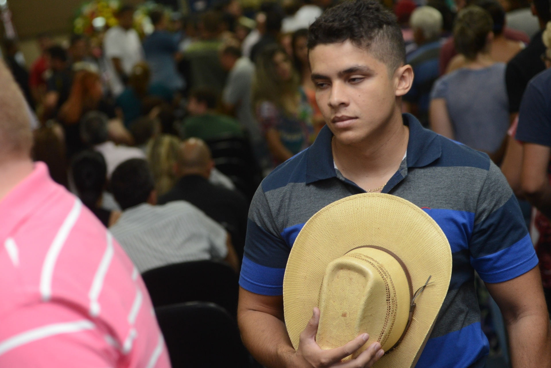 Fotos: Fãs, amigos e familiares se despedem do sertanejo José Rico, em ... Fotos: Fãs, amigos e familiares se despedem do sertanejo José Rico, em ...