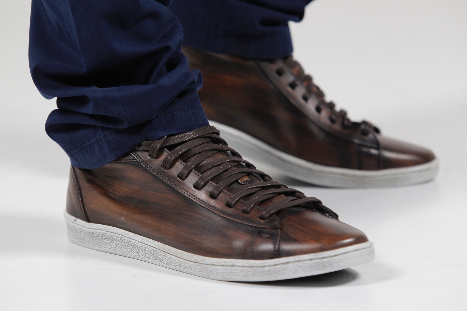 Fotos: Moda masculina: veja 12 maneiras de se vestir bem usando tênis ...