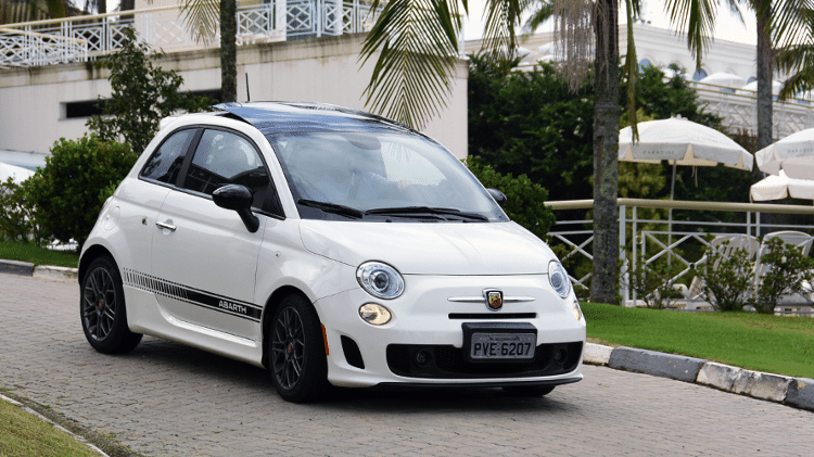 Carros automáticos: 8 boas opções de usados pequenos e baratos - 23/07 ...