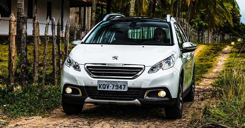 Fotos: Peugeot 2008 2016 Griffe 1.6 THP Flex - 07/04/2015 - UOL Carros