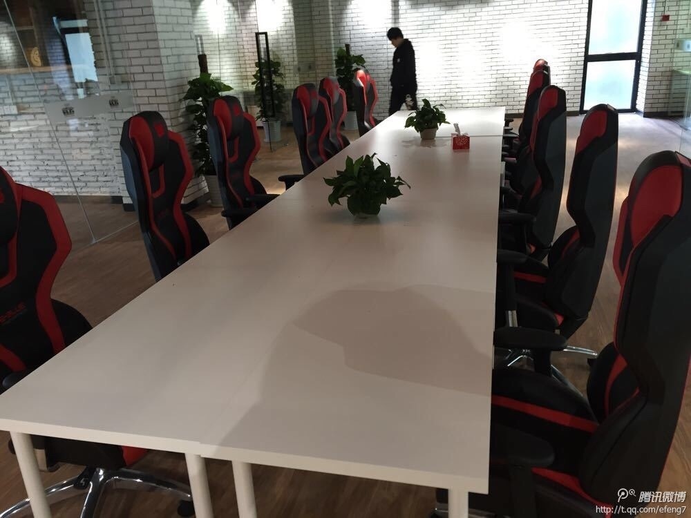 Fotos: A nova 'gaming house' da Edward Gaming - 08/04/2015 - UOL Start
