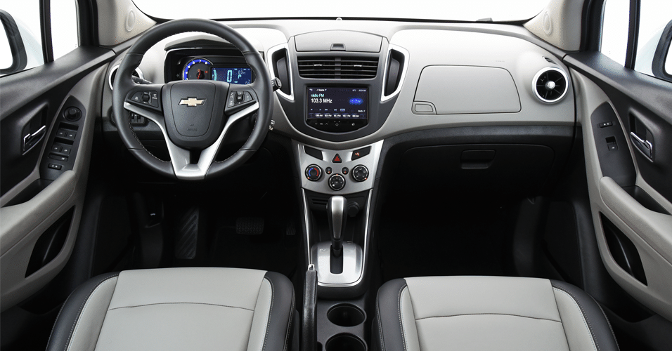 Fotos: Por dentro do Chevrolet Tracker - 03/06/2015 - UOL Carros