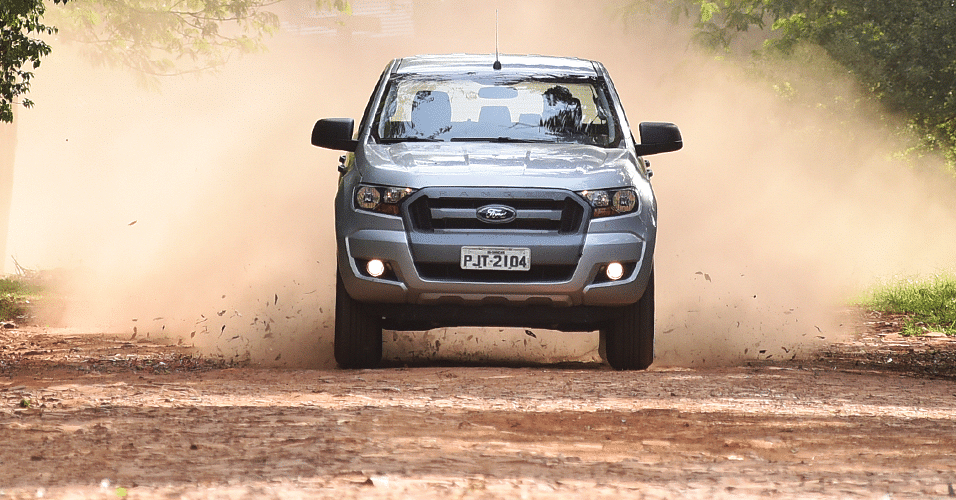 Fotos: Como é a Ford Ranger 2017 Flex - 11/05/2016 - UOL Carros