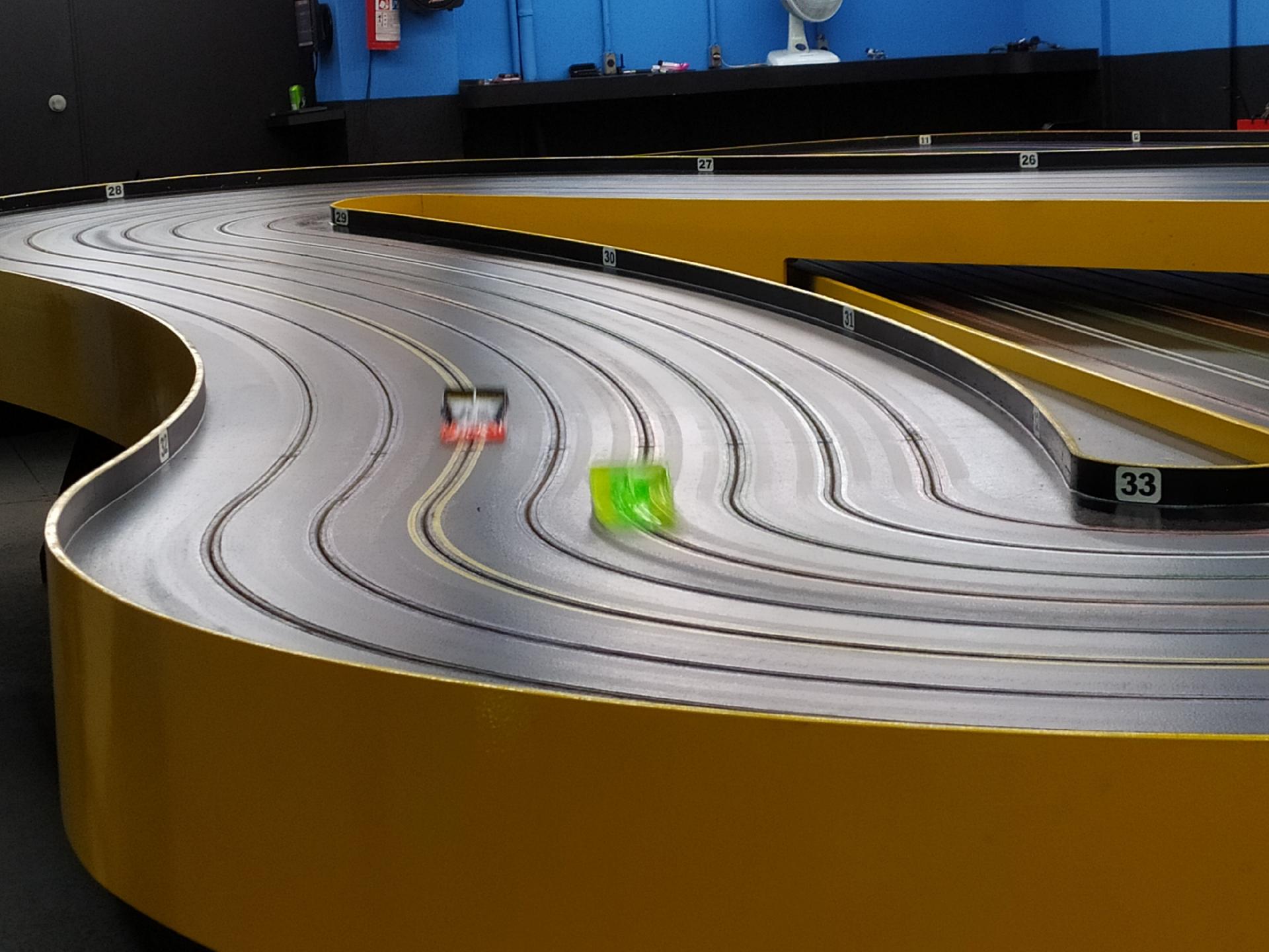 Autorama: hobby nostálgico é acessível e une gerações