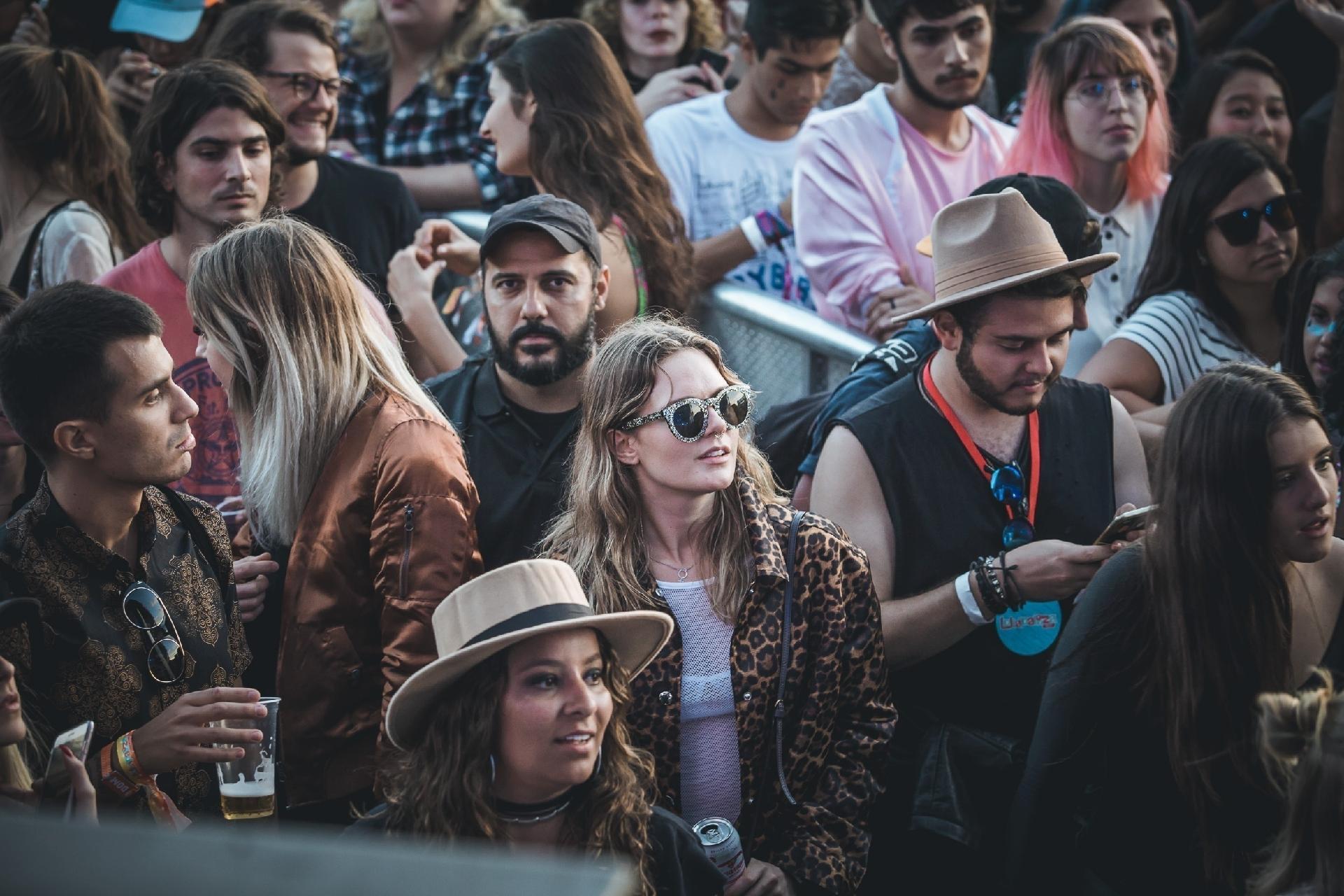 Fotos: Lollapalooza 2017 - shows do segundo dia - 26/03/2017 - UOL ...