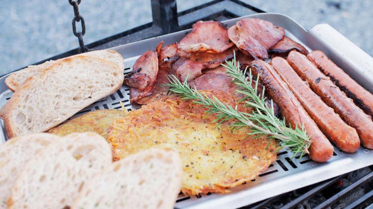 Brunch na churrasqueira por Pedro Rakun no Cozinha Por Aí - 01/07/2022 ...