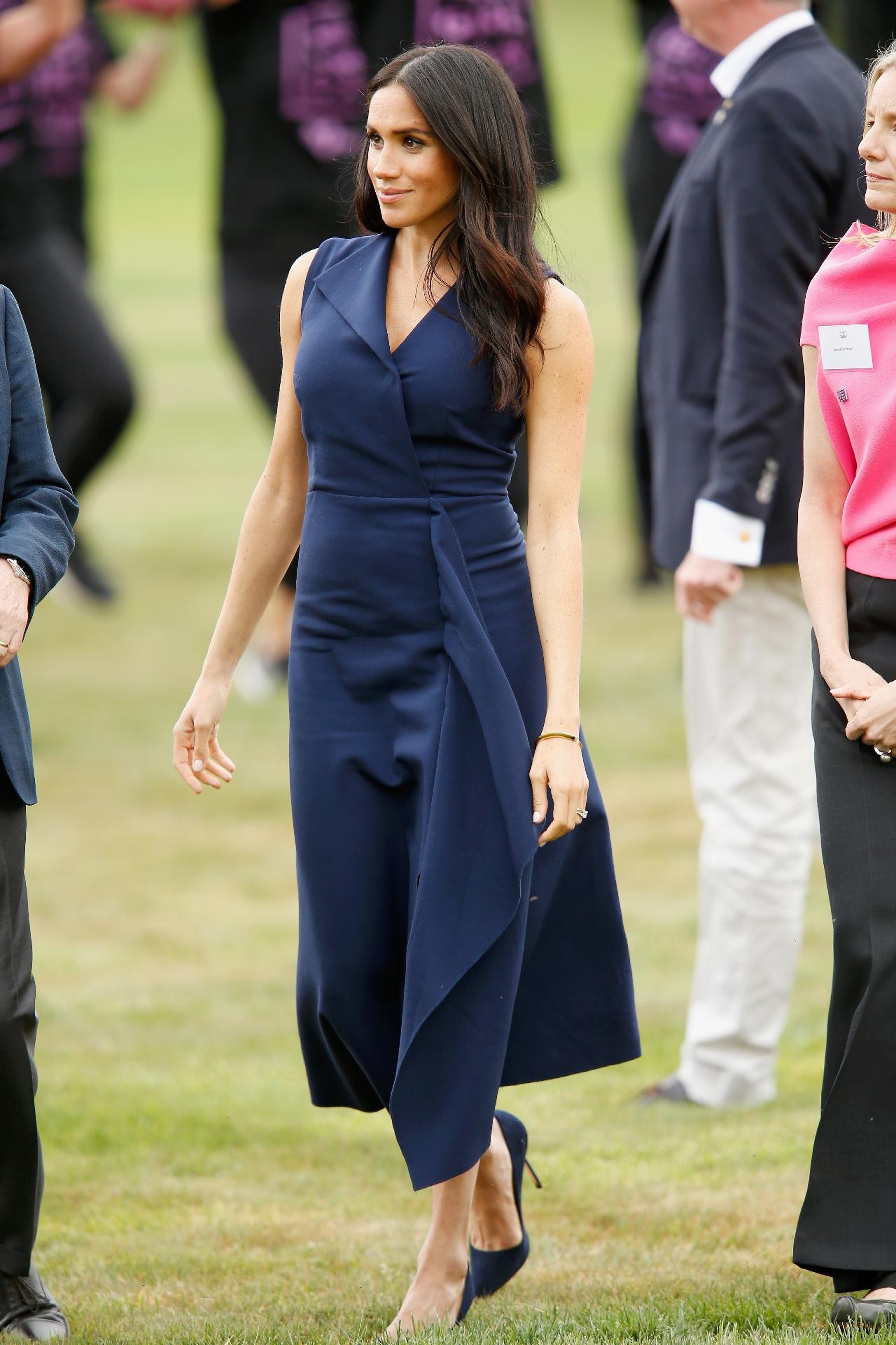 Fotos Meghan Markle Grávida Todos Os Looks Da Duquesa Desde O Anúncio Oficial 16102018