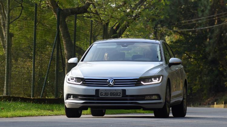 Avaliação: VW Passat é um "Golf GTI" elegante e conectado de R$ 164.620
