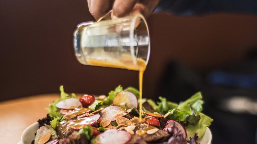 Fruta azeda da mata atlântica, cambuci ressurge em cachaça e comidas ...