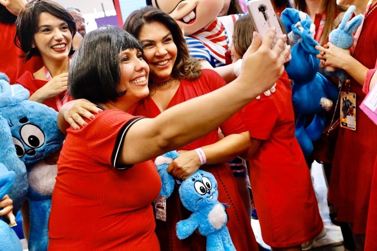 CCXP 2019: Cosplayers promovem 'Monicaço' com a presença da Mônica ...