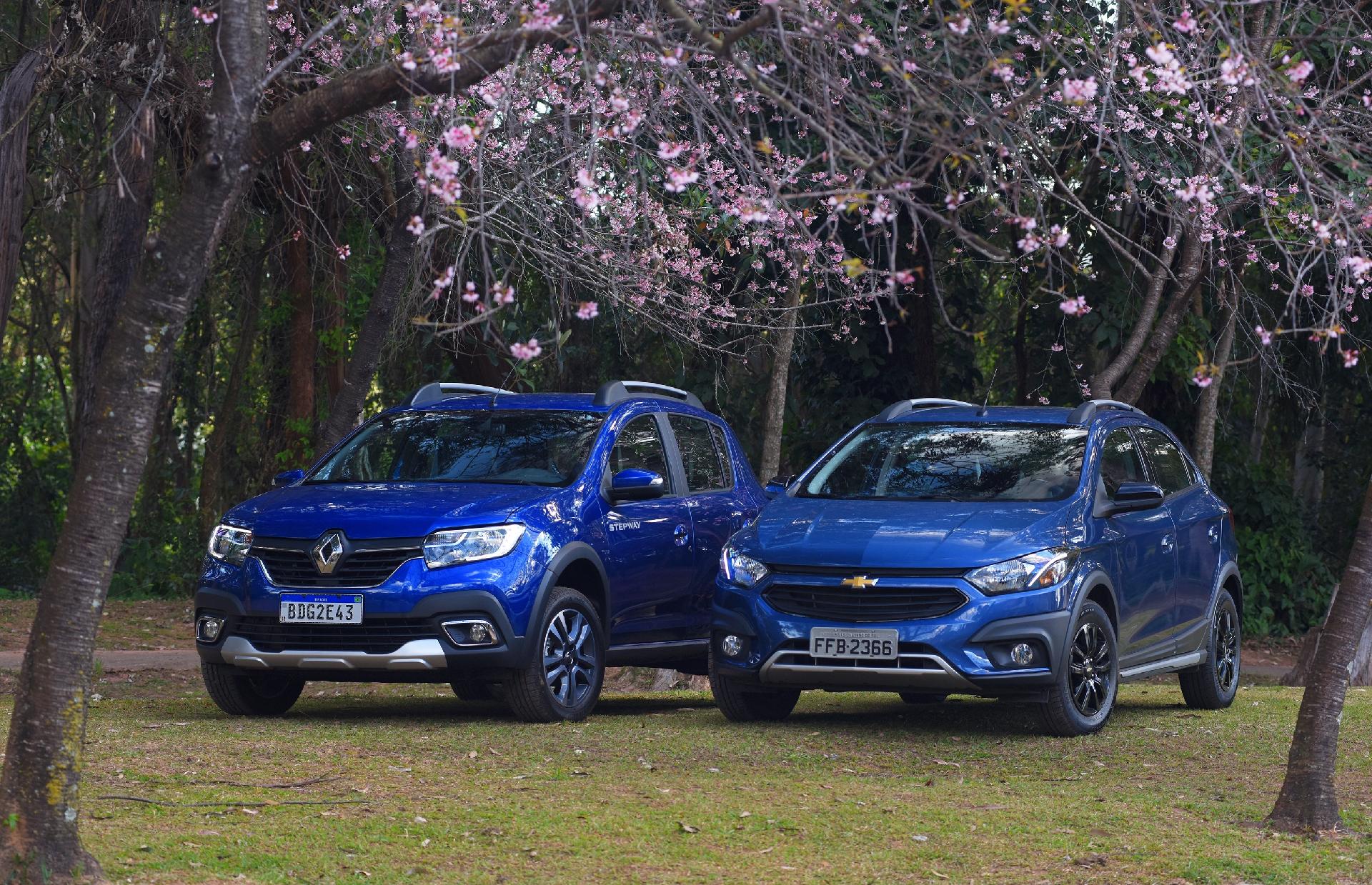 Duelo Chevrolet Onix x Renault Stepway