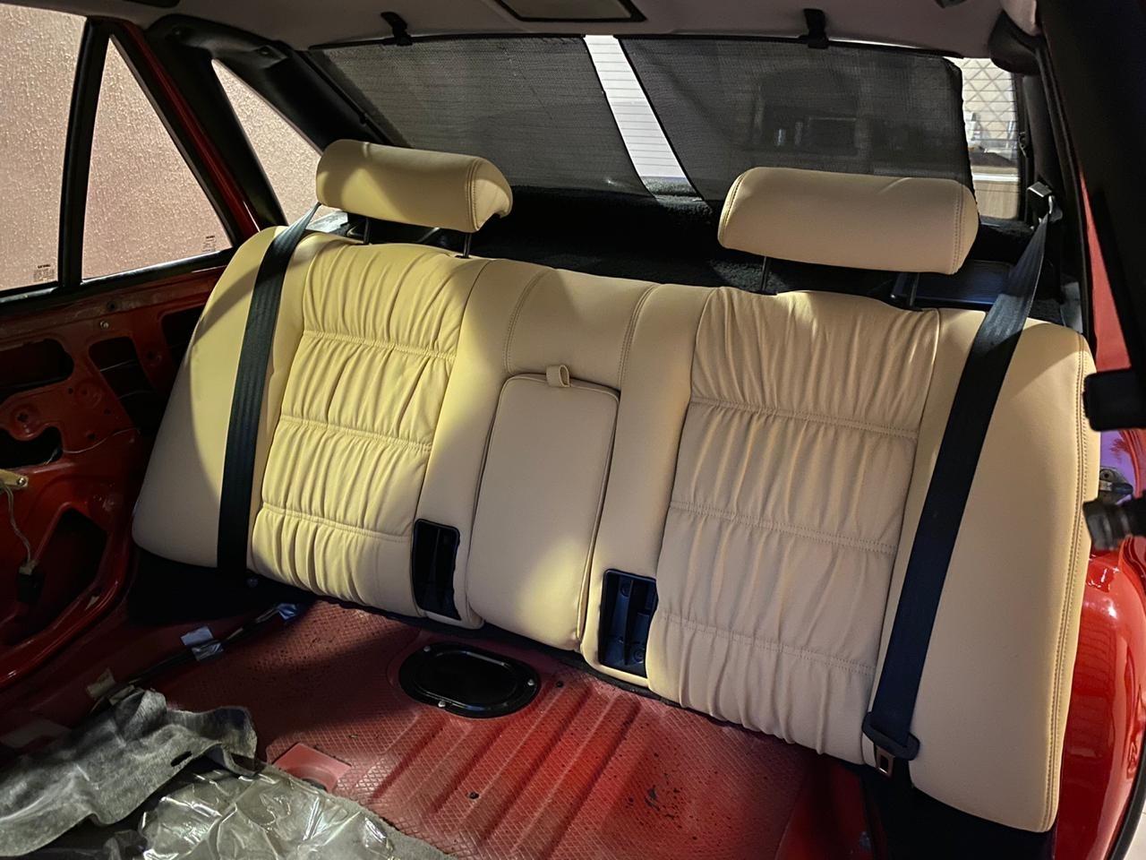 Fiat Tempra Stile 1996 é restaurado e recupera raro interior bege