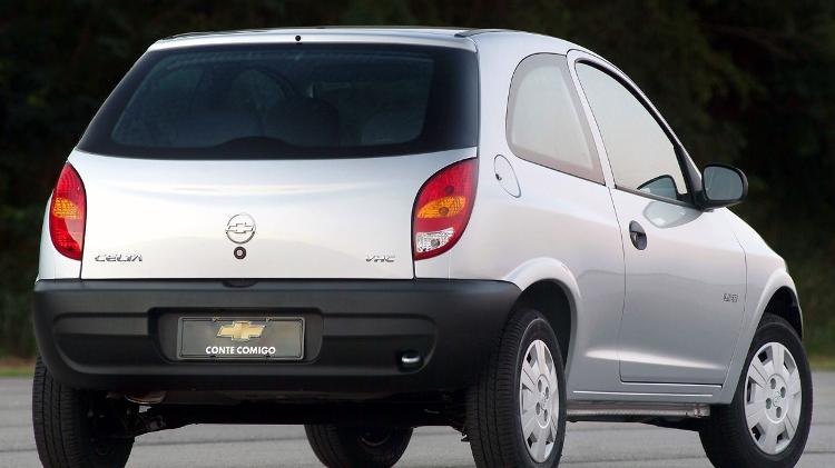 Chevrolet Celta: lançado há 20 anos, hatch nasceu 'pelado' e virou sucesso
