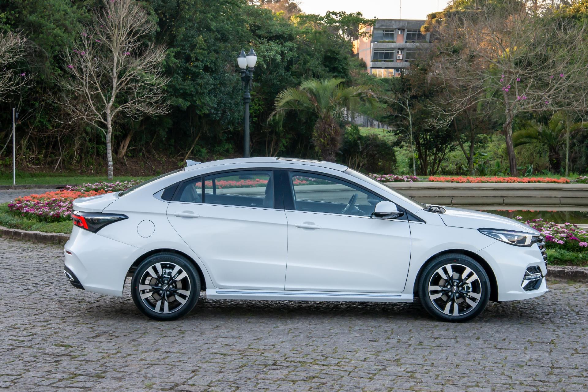 Arrizo 6 Pro: sedã é boa opção em segmento que está morrendo aos poucos ...