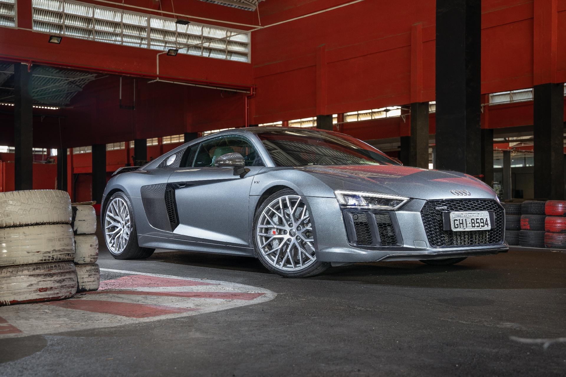 Fotos: Especial Porsche 911 x Audi R8 - 08/10/2019 - UOL Carros