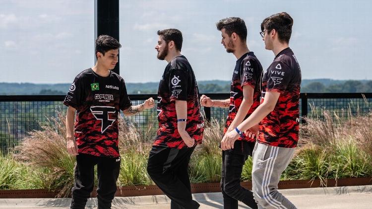 Times brasileiros brilham em clubes estrangeiros no Rainbow Six ...