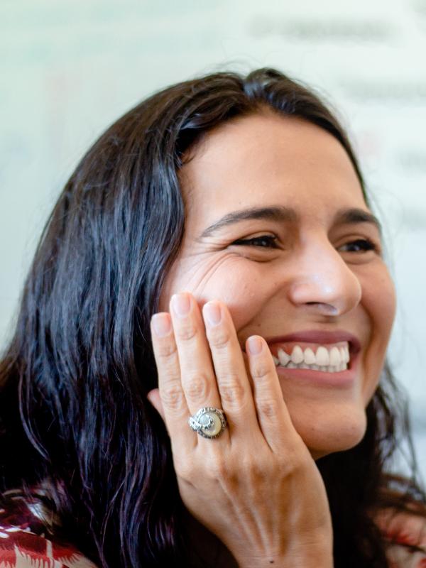 Reconhecida pela revista Nature, Natália Mota carrega o Nordeste em ...