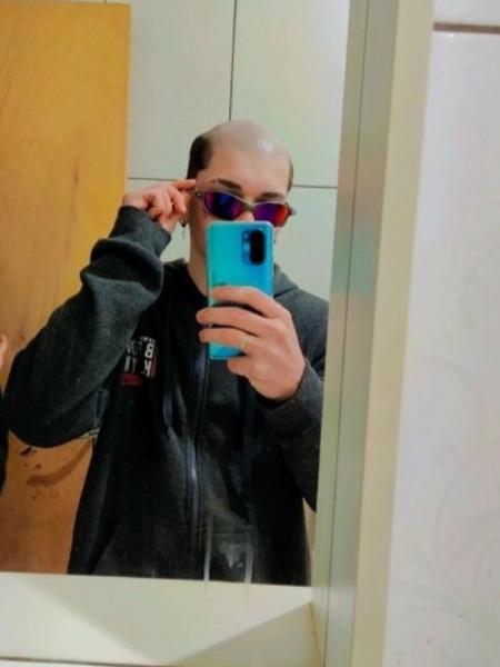 'Calvão de cria': corte de cabelo para ficar calvo viraliza entre os ...
