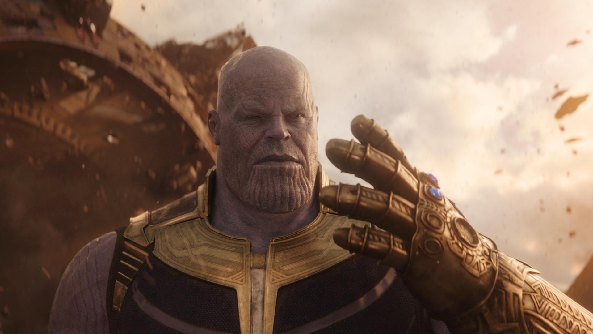 Heróis sofrem na mão de Thanos em trailer de "Vingadores: Guerra ...