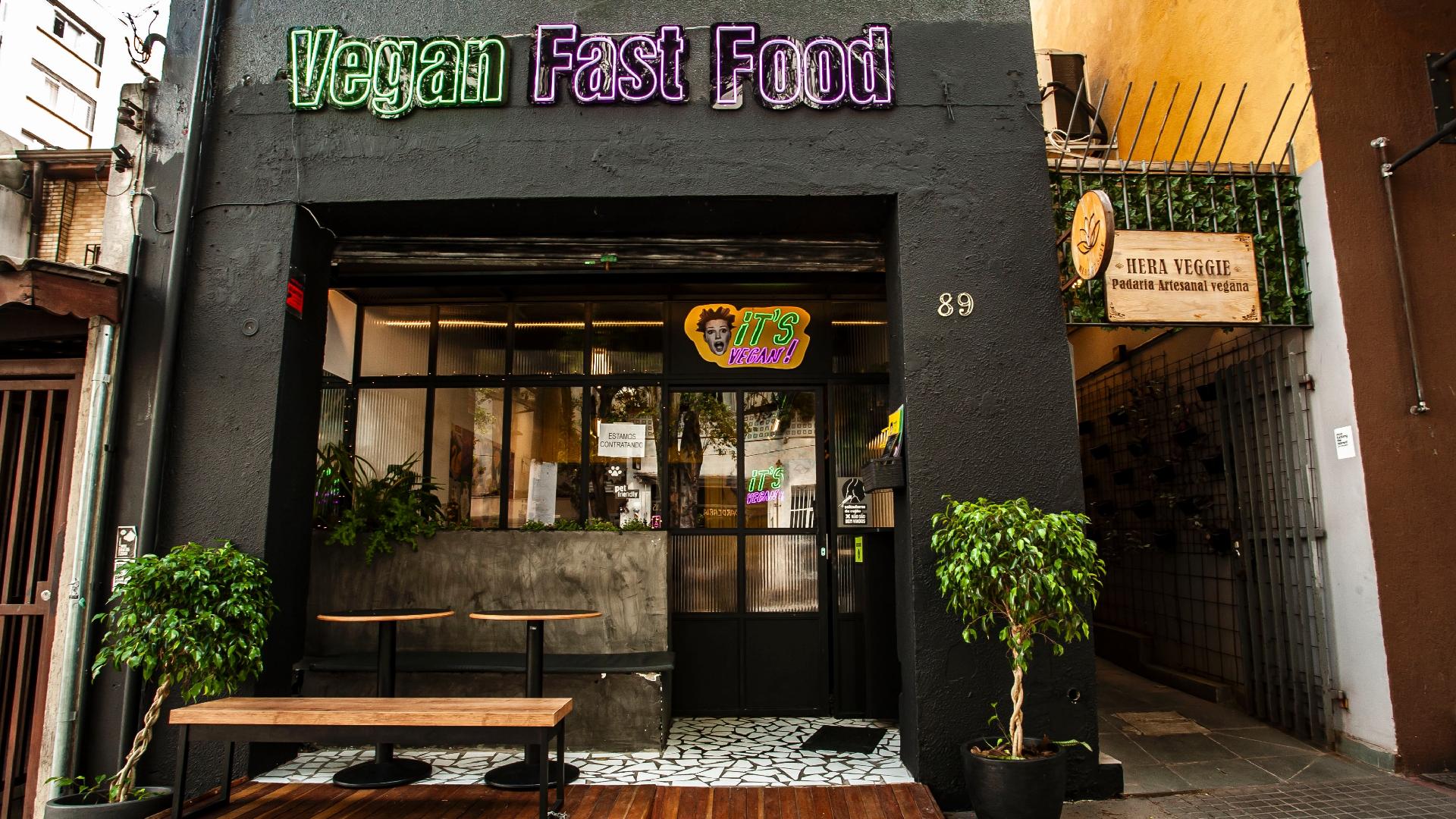 Pop Vegan fatura R$ 500 mil ao mês e 'salva' 290 mil animais no ano