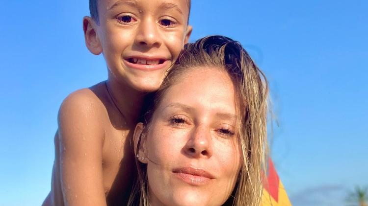 Ex-bailarina do Faustão tem filho superdotado: conheça Romeu