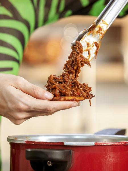 Receitas de carne louca e buraco quente: como fazer estes clássicos