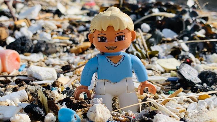 25 anos depois, Legos que caíram no mar ainda chegam a praias da ...
