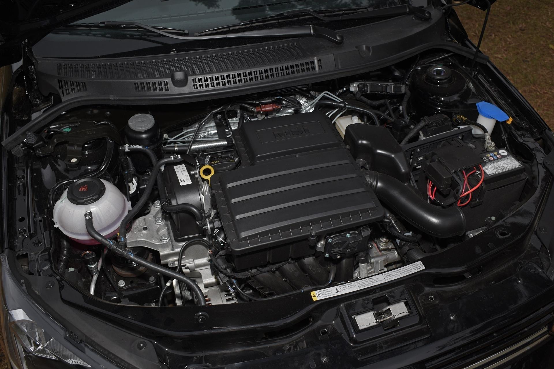 Volkswagen Gol: tudo sobre o compacto veterano da marca no Brasil