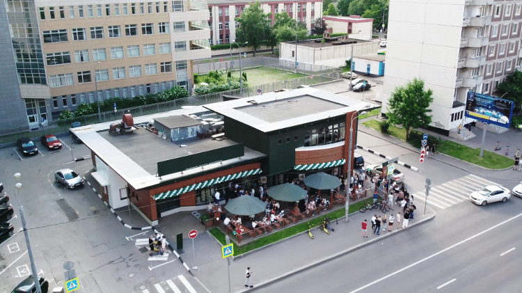 Sucessor do McDonald's na Rússia substitui Big Mac por 'Big Hit'