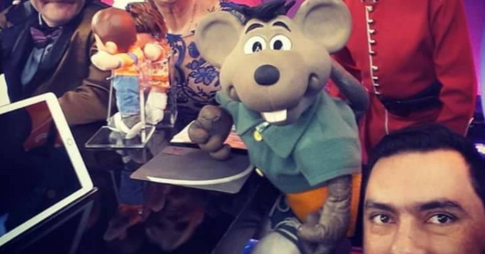 Xaropinho: o parceiro de 20 anos do Ratinho - BOL Fotos - BOL Fotos