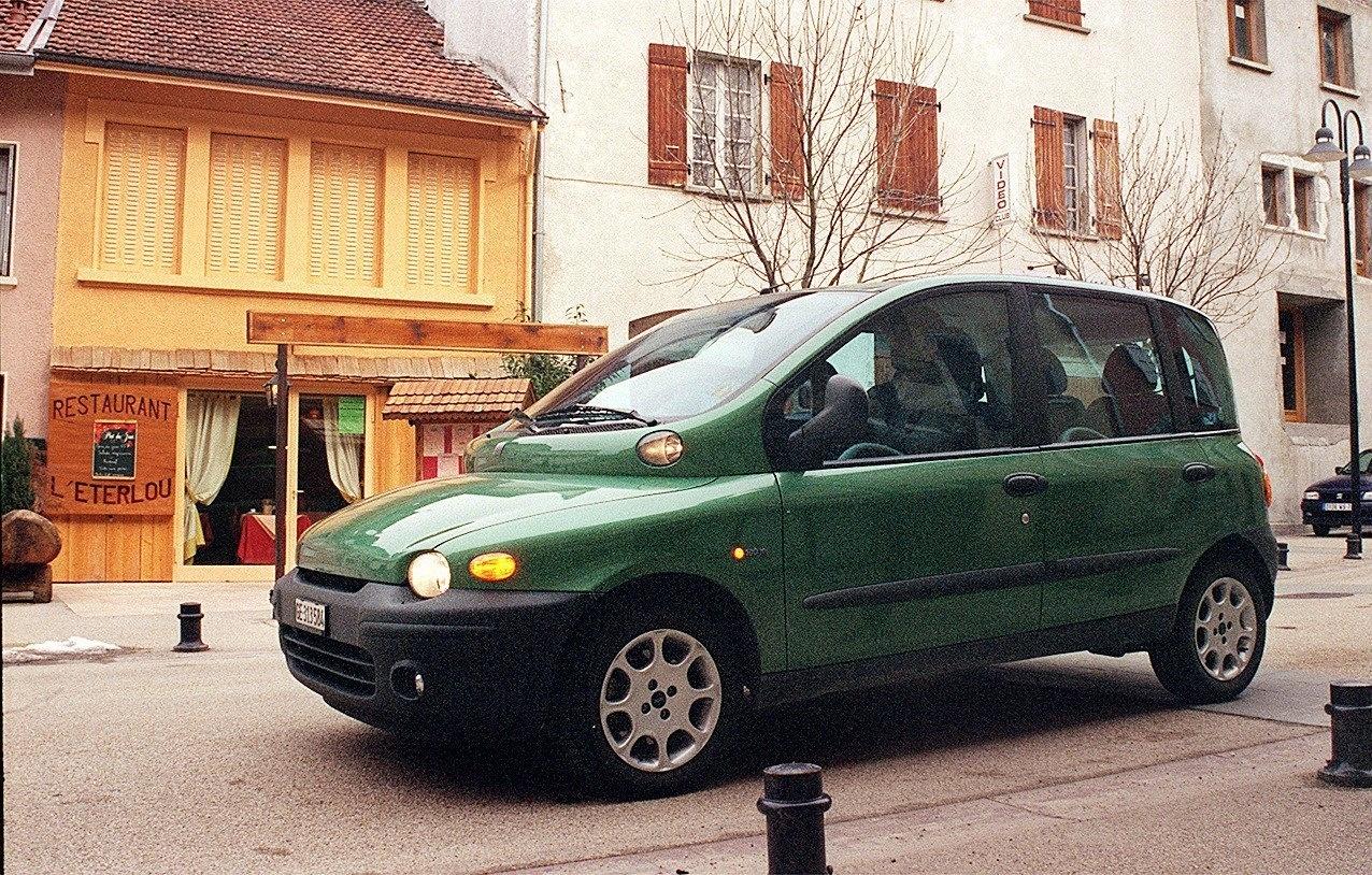 Os 5 carros mais feios do mundo