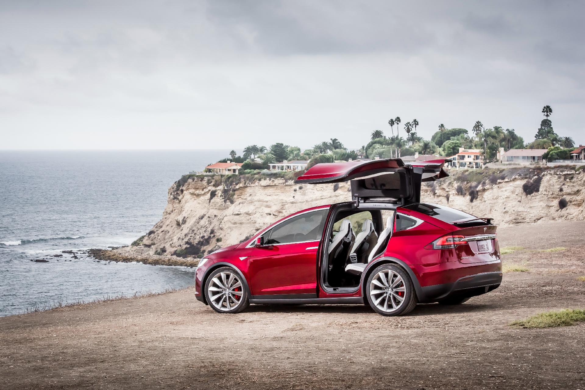 Veja como é o Tesla Model X