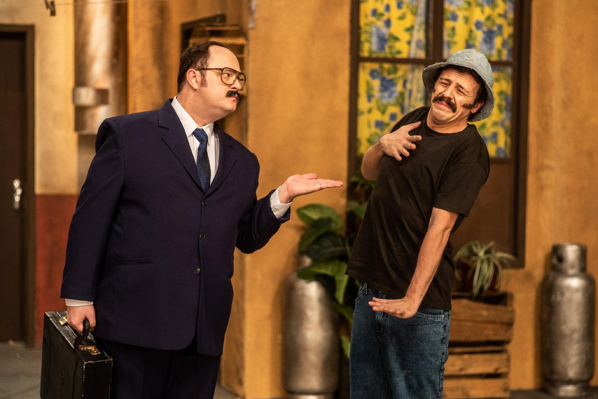 Chaves - Um Tributo Musical: veja primeira foto do elenco na vila