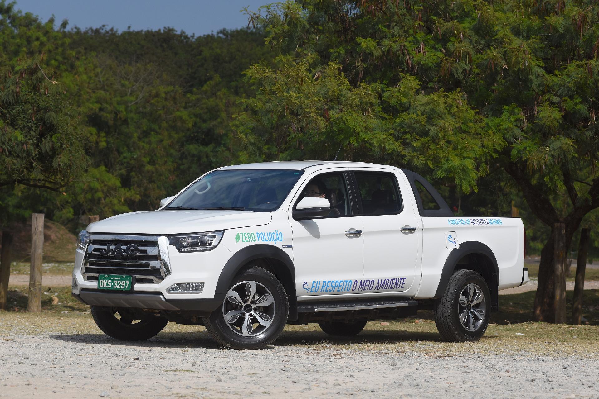 Fotos: Avaliação: conheça a JAC iEV 330P, a 1ª picape elétrica do mundo ...