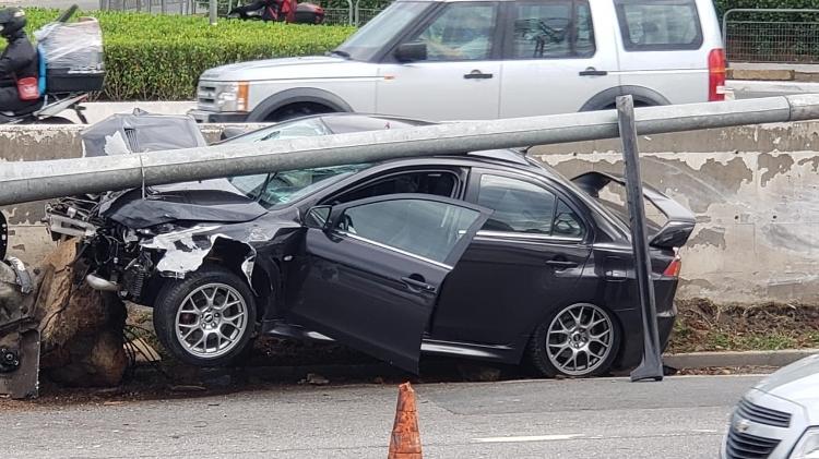 Bati meu carro: o que você precisa ou nunca deve fazer em acidentes