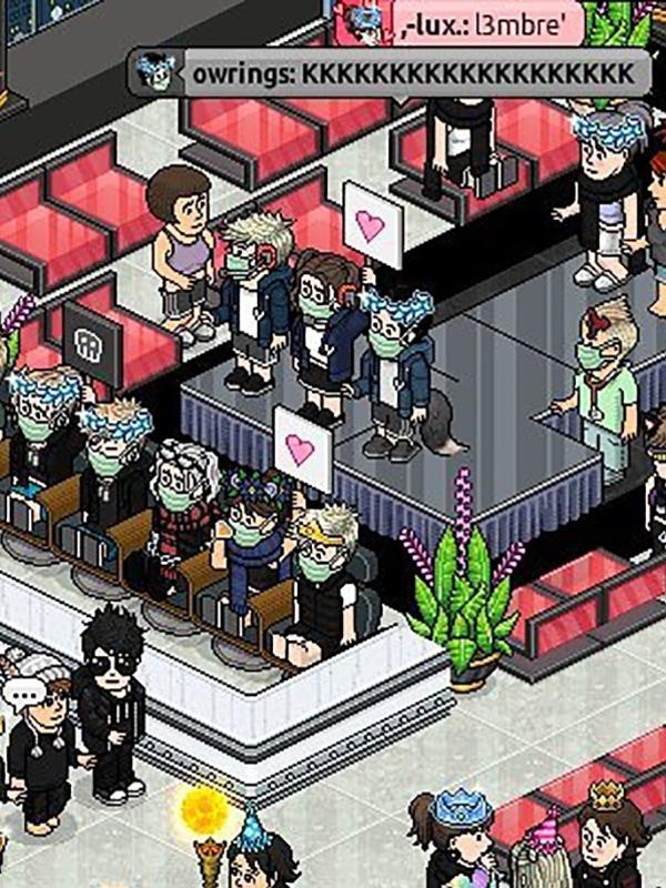 Habbo Hotel 20 anos: As profissões, os memes e curiosidades da rede social