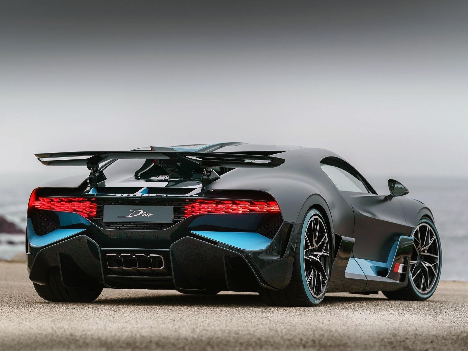 Bugatti mostra Divo, supercarro de 1.520 cv e R$ 23,9 milhões