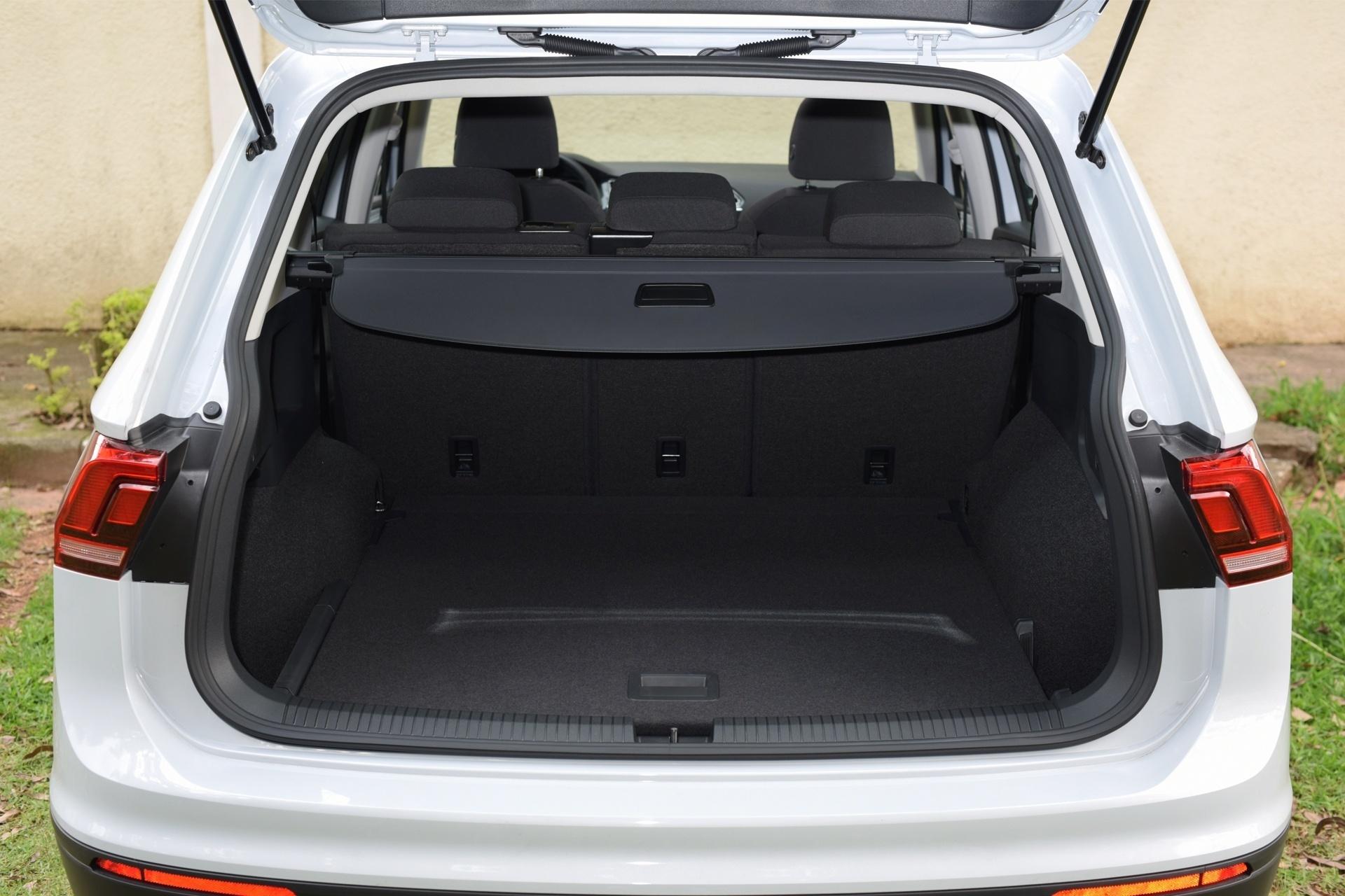 Teste do porta-malas: comparamos os principais SUVs médios