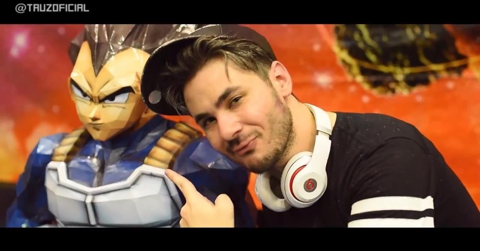 Com vídeos de 14 milhões de views, Tauz é rapper que se inspira em ...