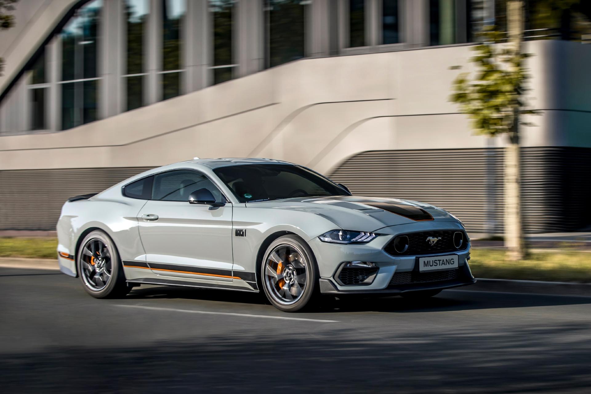 Ford Mustang Mach 1 chega ao Brasil; veja preço e equipamentos